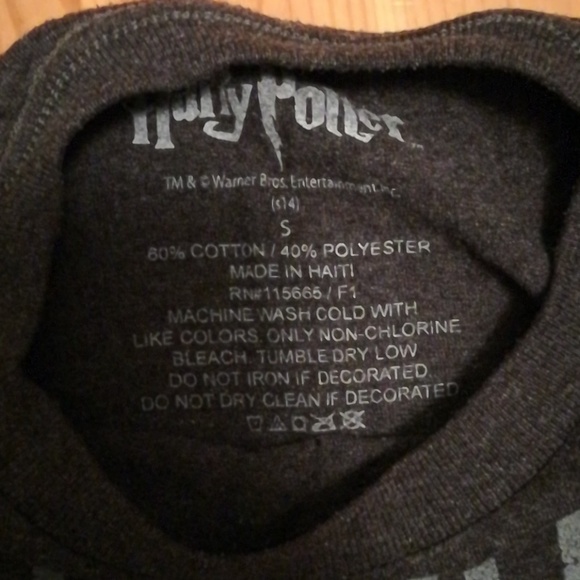 Warner Bros. | Shirts | Harry Potter Hogwarts Shirt | Poshmark